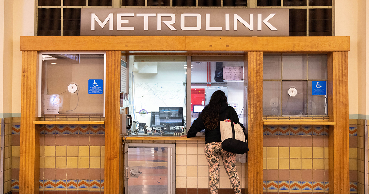 Train Ticket Window Outlets | Metrolink